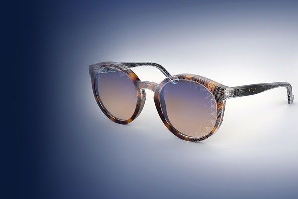 Fittingbox: Virtual Try-On and 3D Modeling for Eyewear Professionals